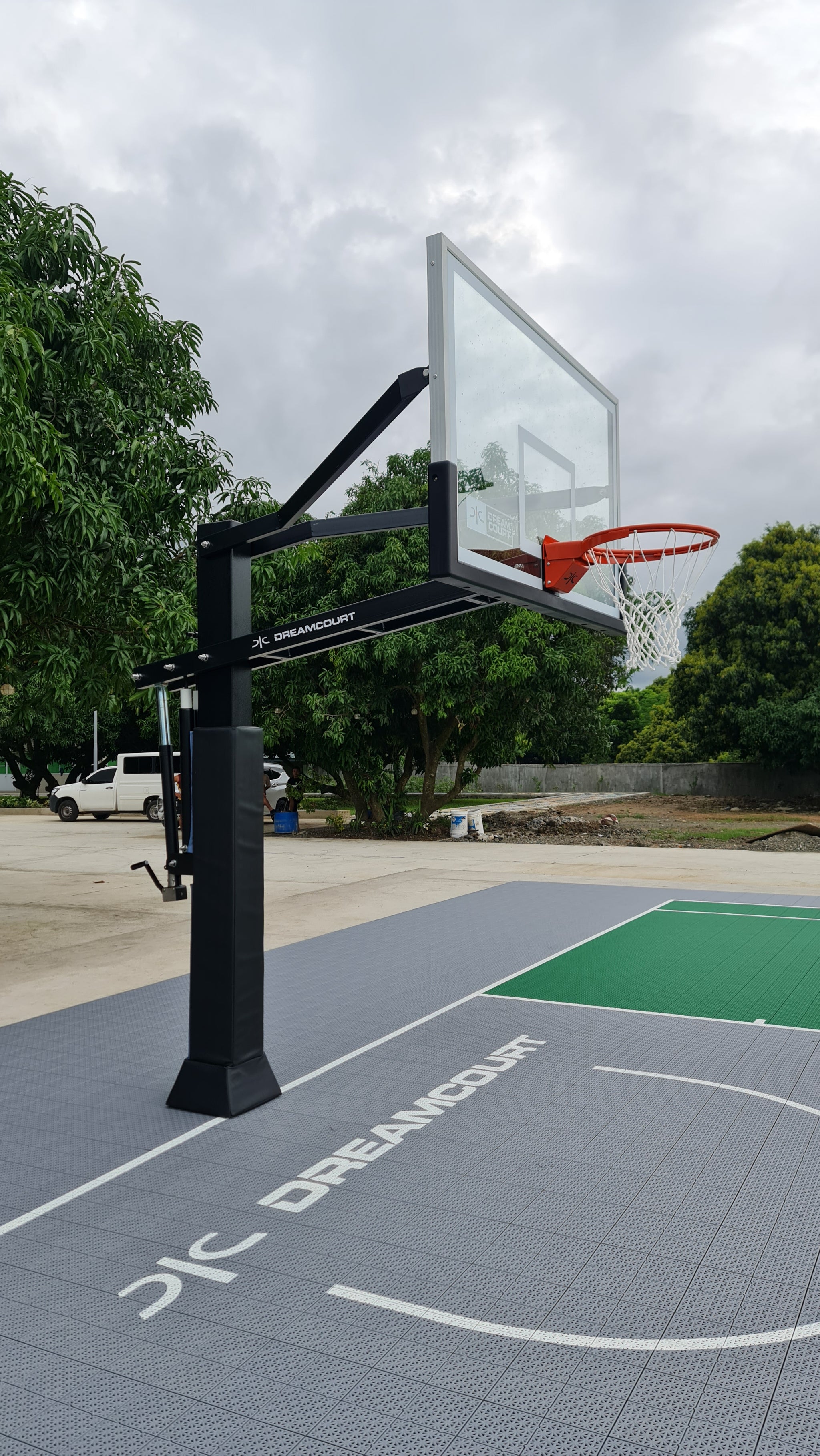 Adjustable Height Floor Mounted Hoop System – Dreamcourt